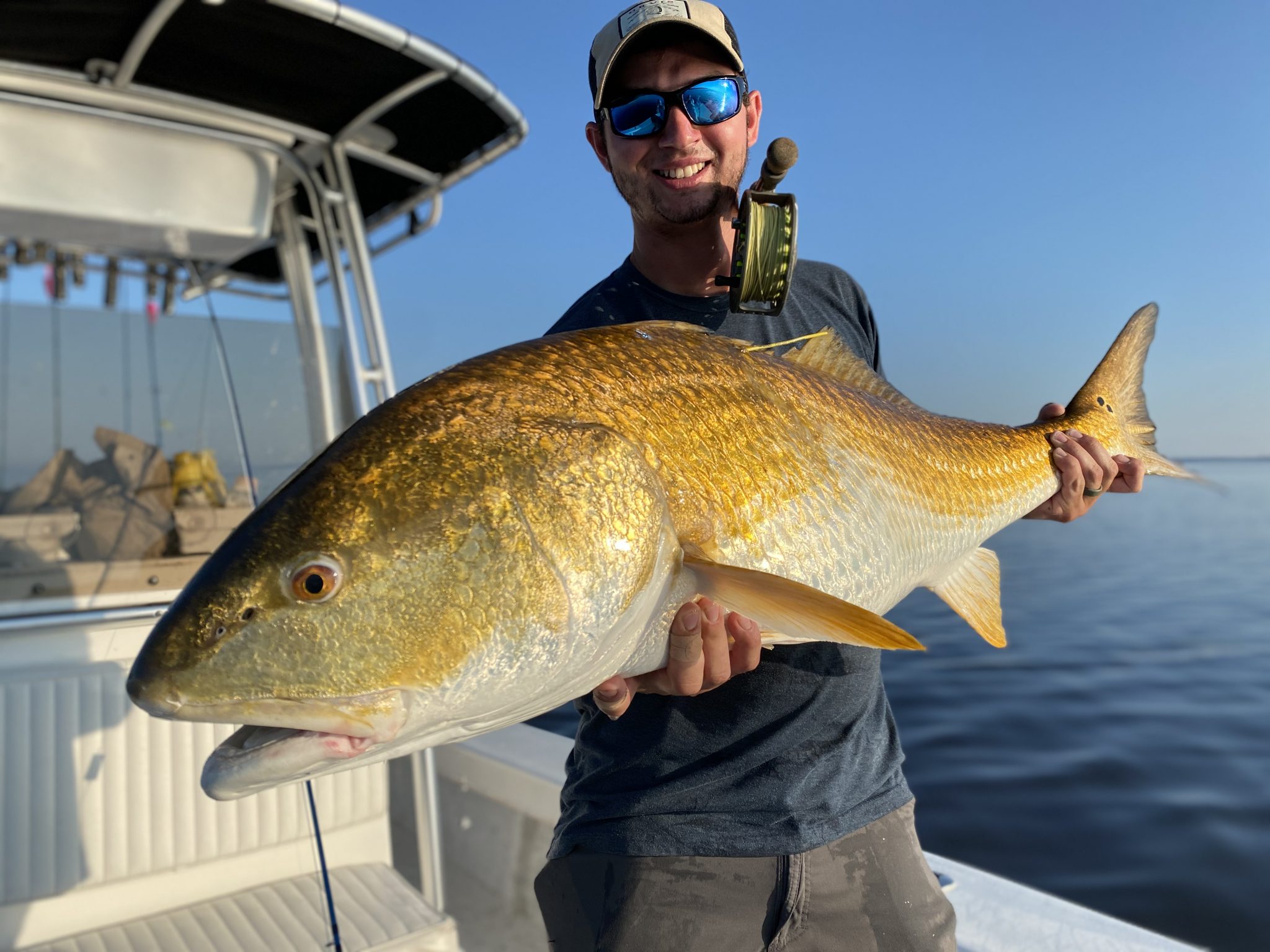 Redfish on Fly, Trophy Red Drum - Eastern NC Fishing Guide
