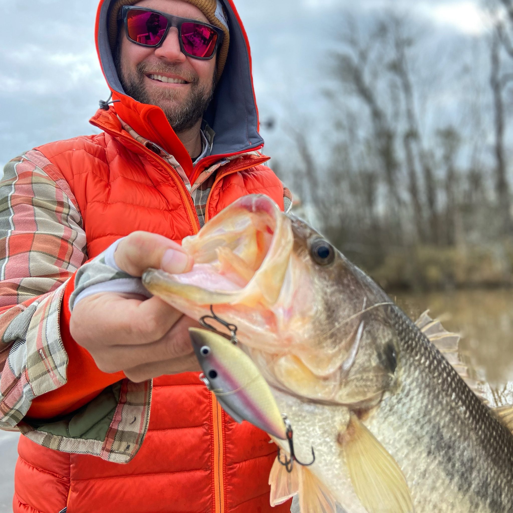Largemouth Bass Going Lunkers! - Eastern NC Fishing Guide